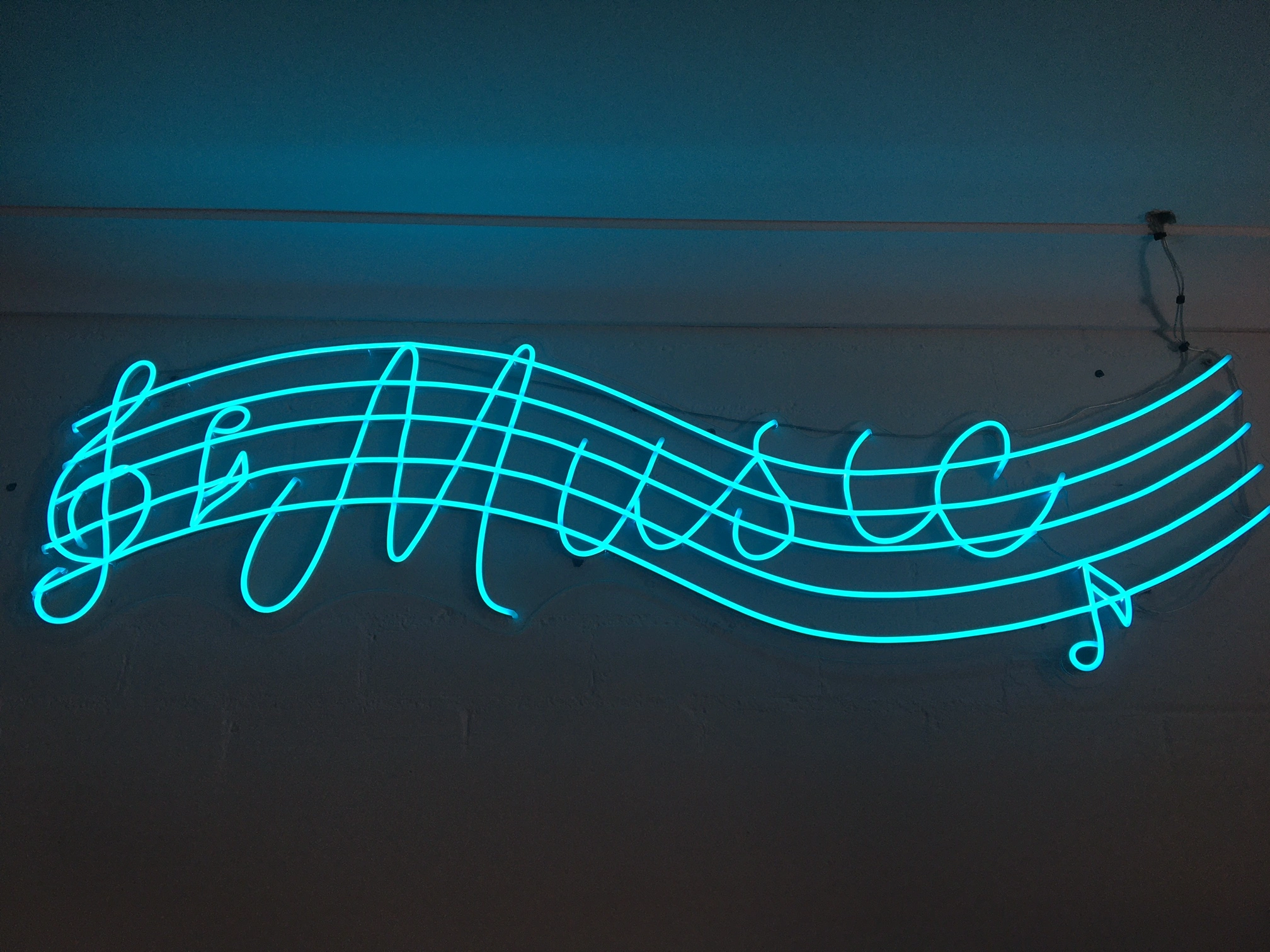 Custom Neon Signs Australia | 5 Star Reviews | Beyond Neon Signs